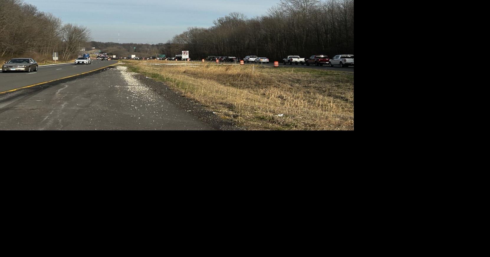 Three vehicle crash on Red Skelton Bridge injures one | News | wthitv.com