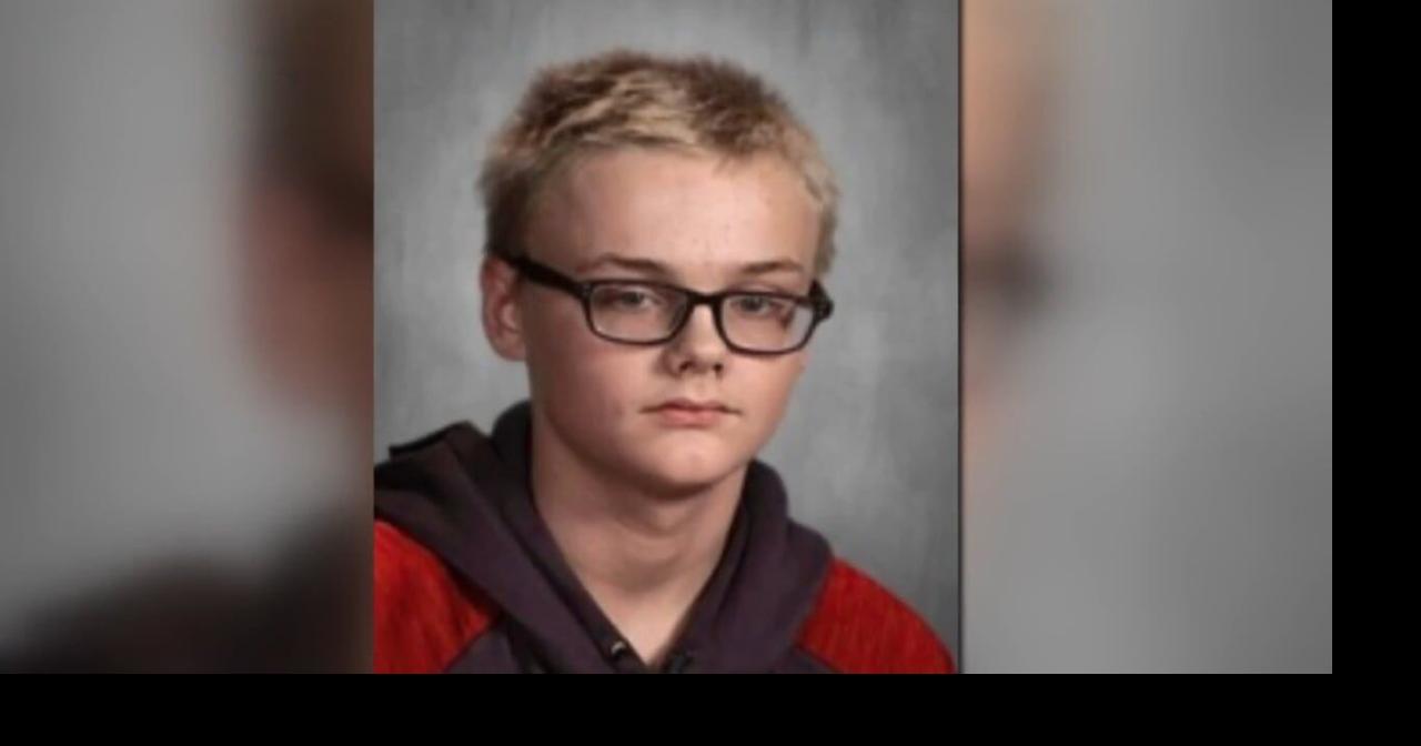 Dugger Union Community Schools hold vigil for student killed in ...