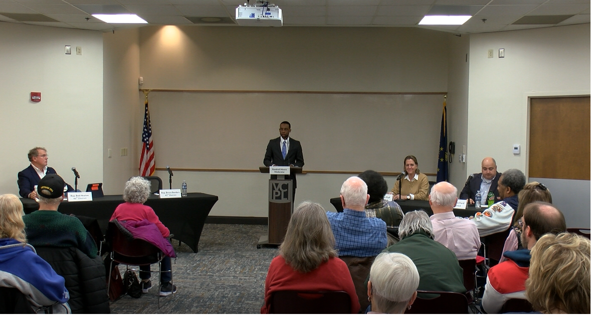 Vigo County Public Library holds second legislative crackerbarrel of ...