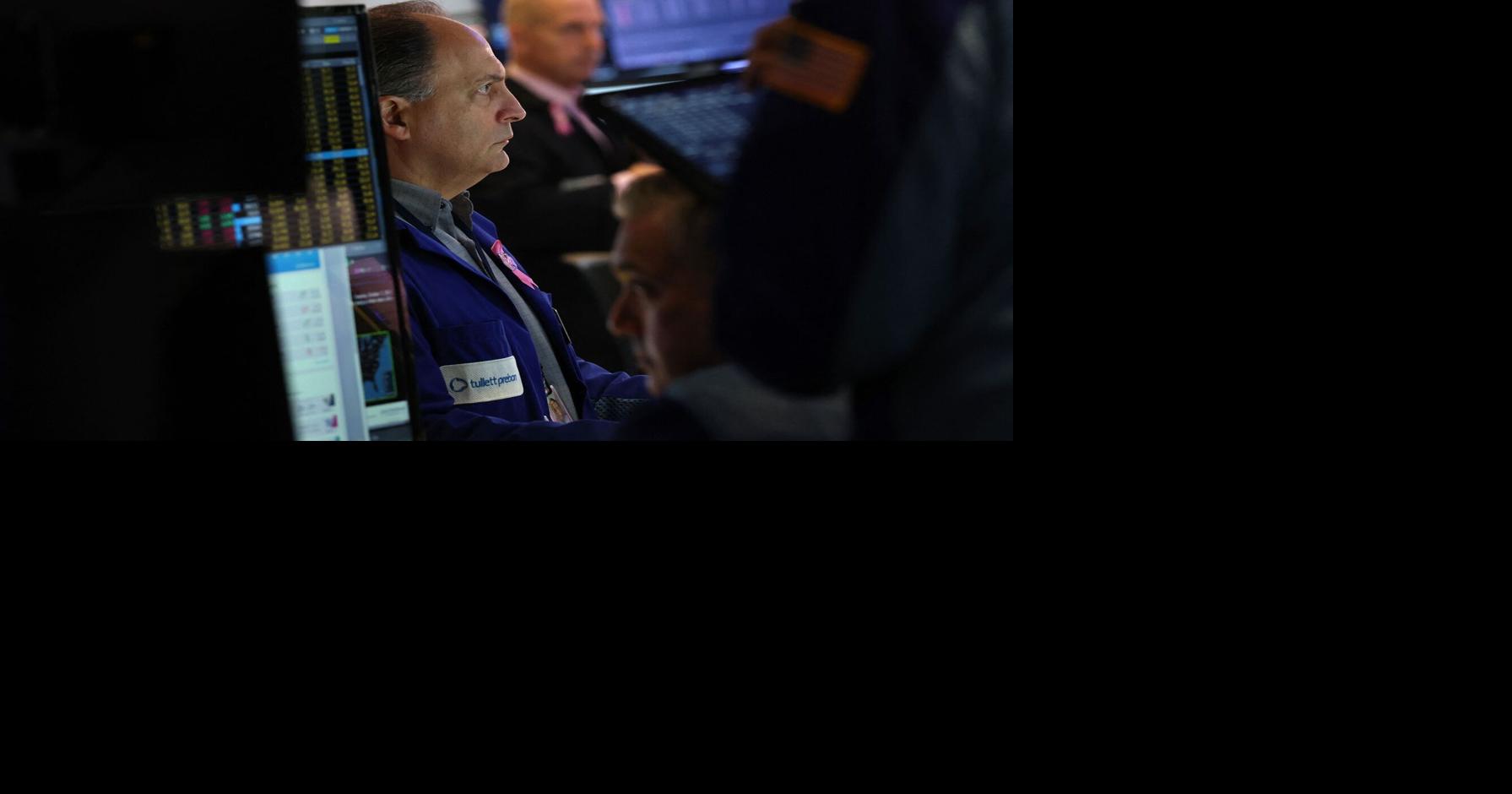 Dow tumbles nearly 900 points after Trump reignites trade war between ...