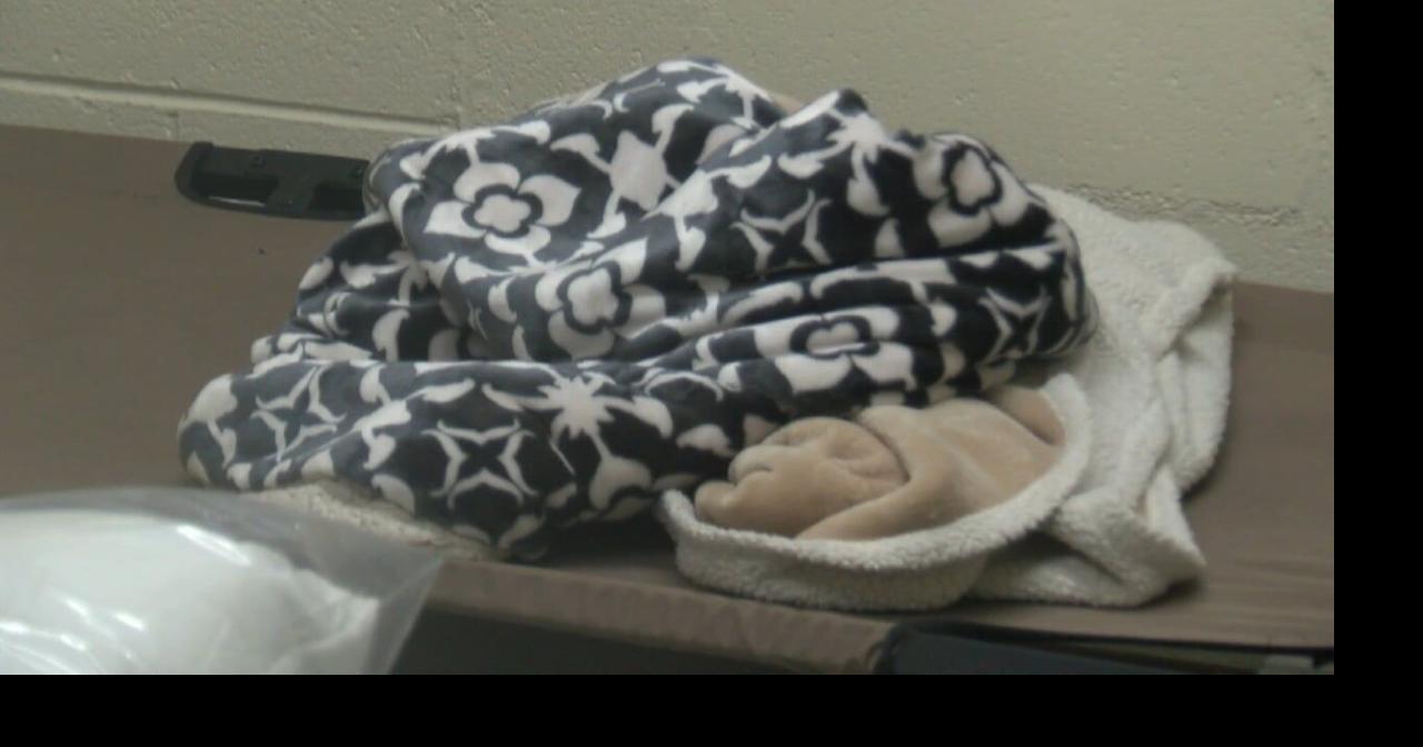 Hoosiers urged to use Indiana 211 for winter shelter info | Video ...