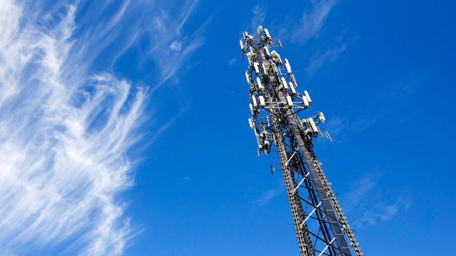 AT&T says massive outage is mostly resolved, as authorities probe what ...
