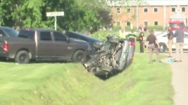 Casey White, Vicky White captured in Evansville after pursuit and crash ...
