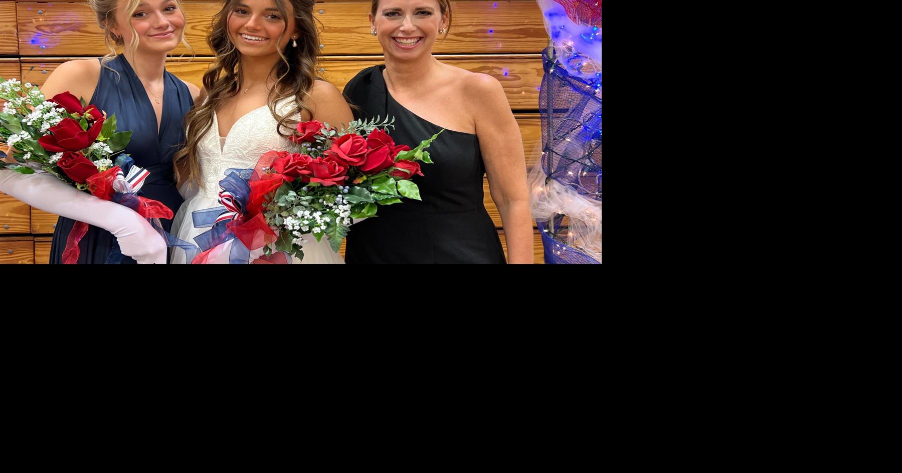 News 10's Susan Dinkel is a proud mom with her daughters on the ...