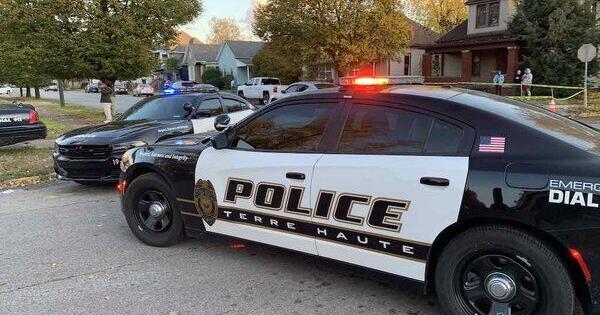 UPDATE: Police surround home near 15th and Poplar, man taken into ...