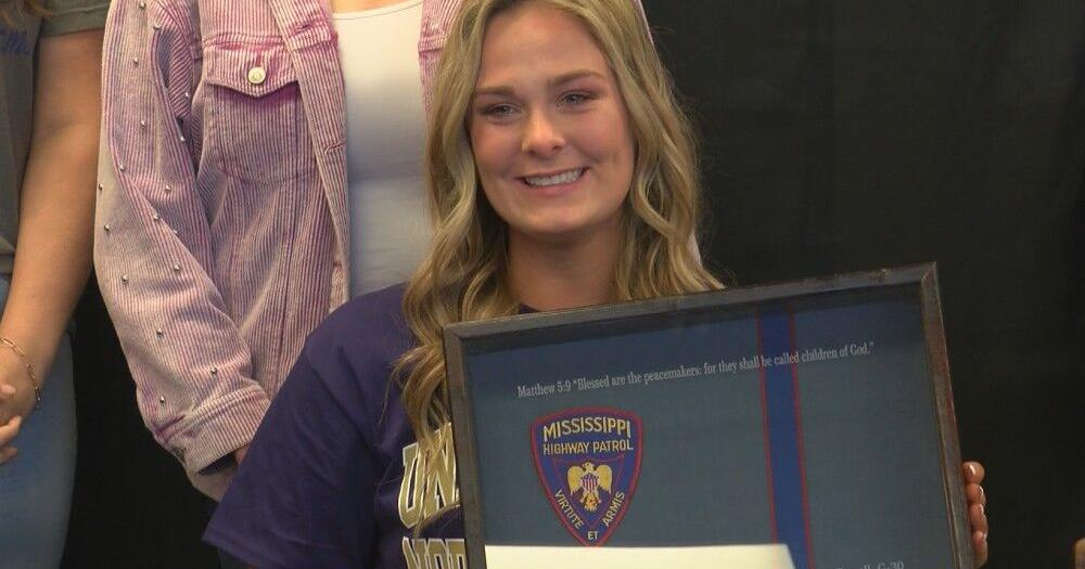 Dinger, Dinger, D-1: Maddie Terrell Signs with UNA | Sports | wtva.com