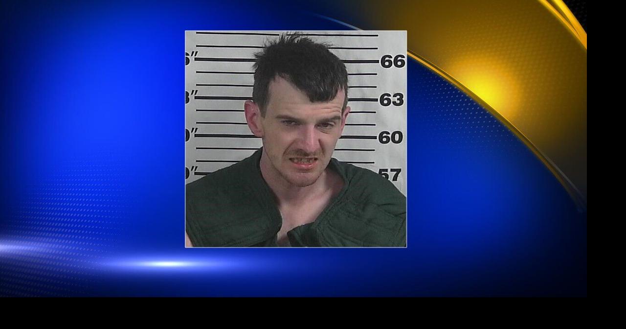 VIDEO: Inmate tries to grab Cullman police officer's gun during escort ...