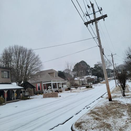 PICTURES: Ice storm strikes north Mississippi | News | wtva.com