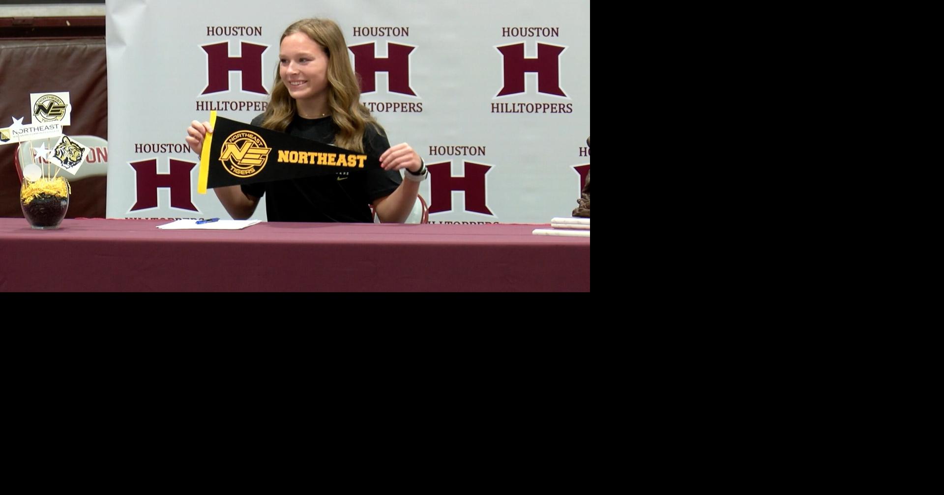Houston High School held signing day for graduating seniors | Local ...