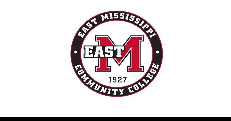 EMCC begins classes with a mask mandate | Local | wtva.com