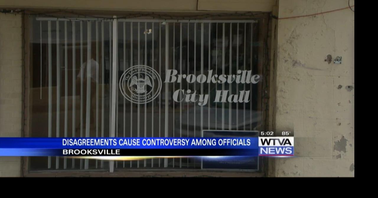 Brooksville mayor locked out of City Hall | Video | wtva.com
