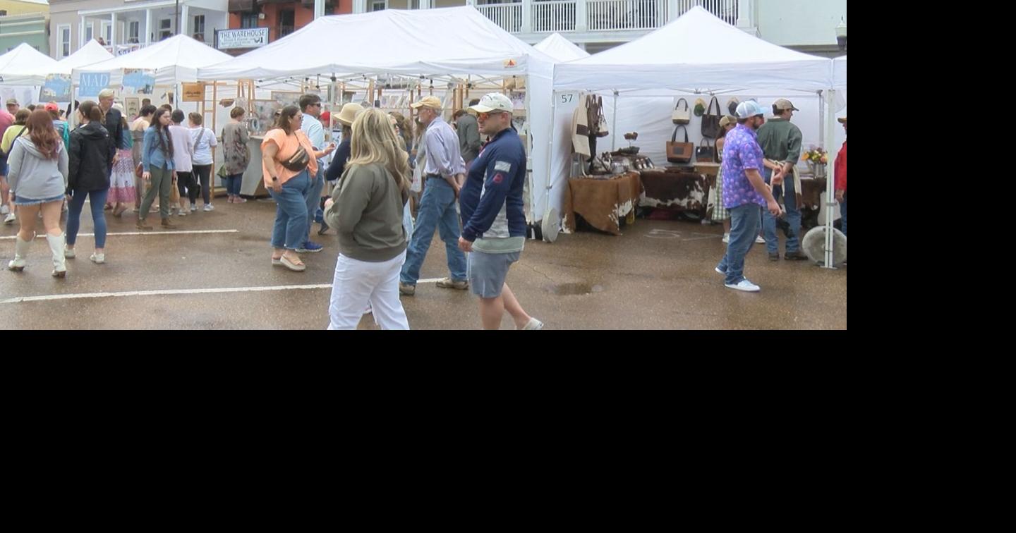 Oxford hosts Double Decker Festival over the weekend | News | wtva.com