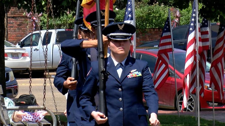 Memorial Day ceremony held in Pontotoc | Local | wtva.com