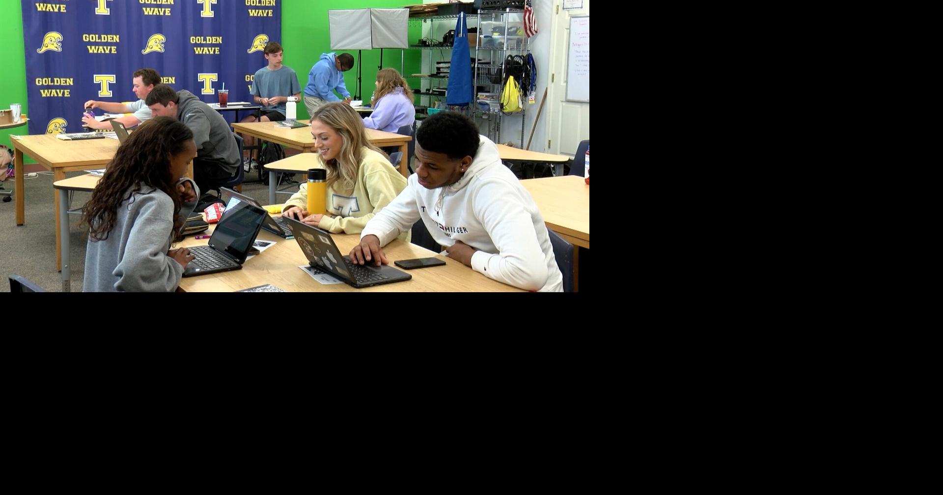 WTHS students win Newscast of the Year in consecutive years | Local ...