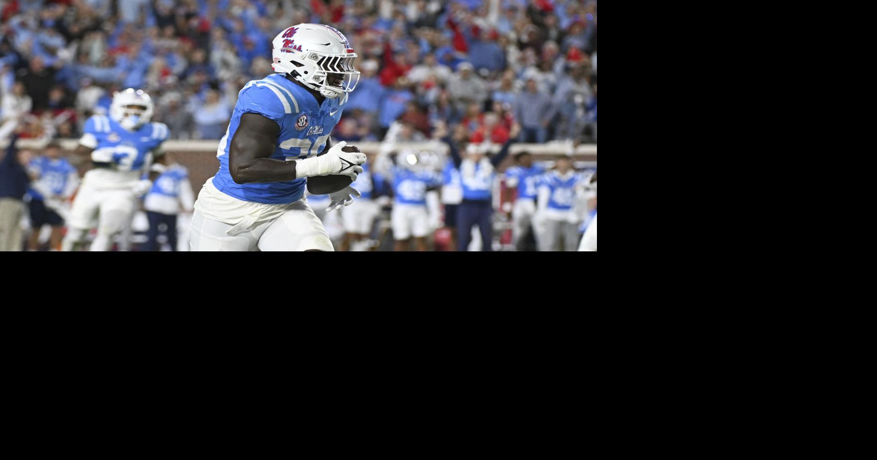 Ole Miss linebacker Ashanti Cistrunk named SEC Defensive Player of the ...