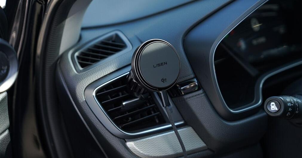 LISEN Leads the Qi2.2 Era: 25W AI-Powered MagSafe Car Wireless Fast ...