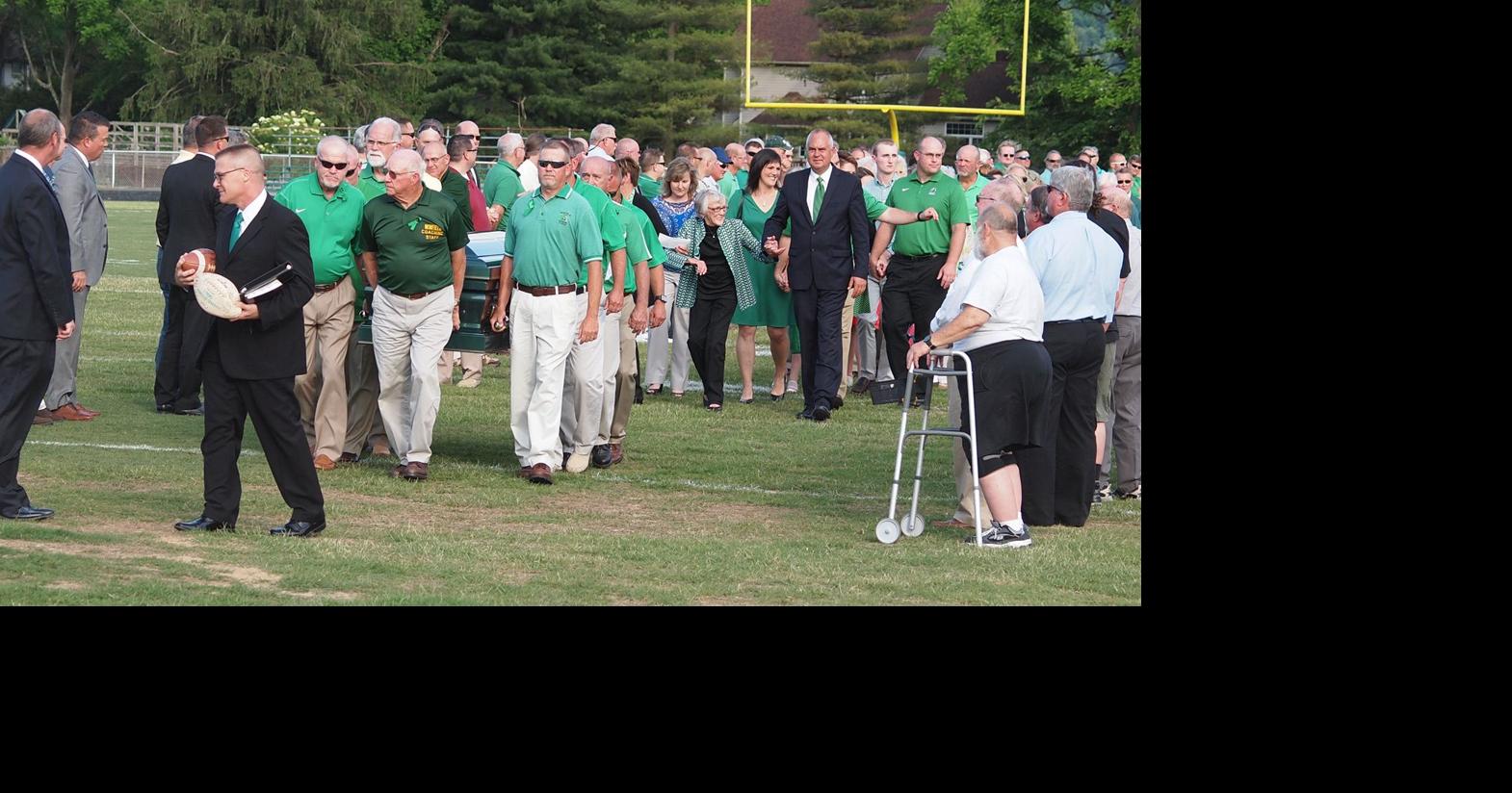 PHOTO: Community pays final respects to longtime Winfield coach Leon ...