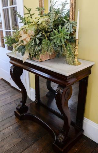 Craik-Patton House decks its halls with fresh green | Life & Arts ...