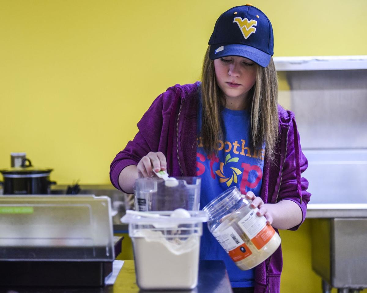 Smoothie operators: 71-year-old cousins savor chance to work together ...