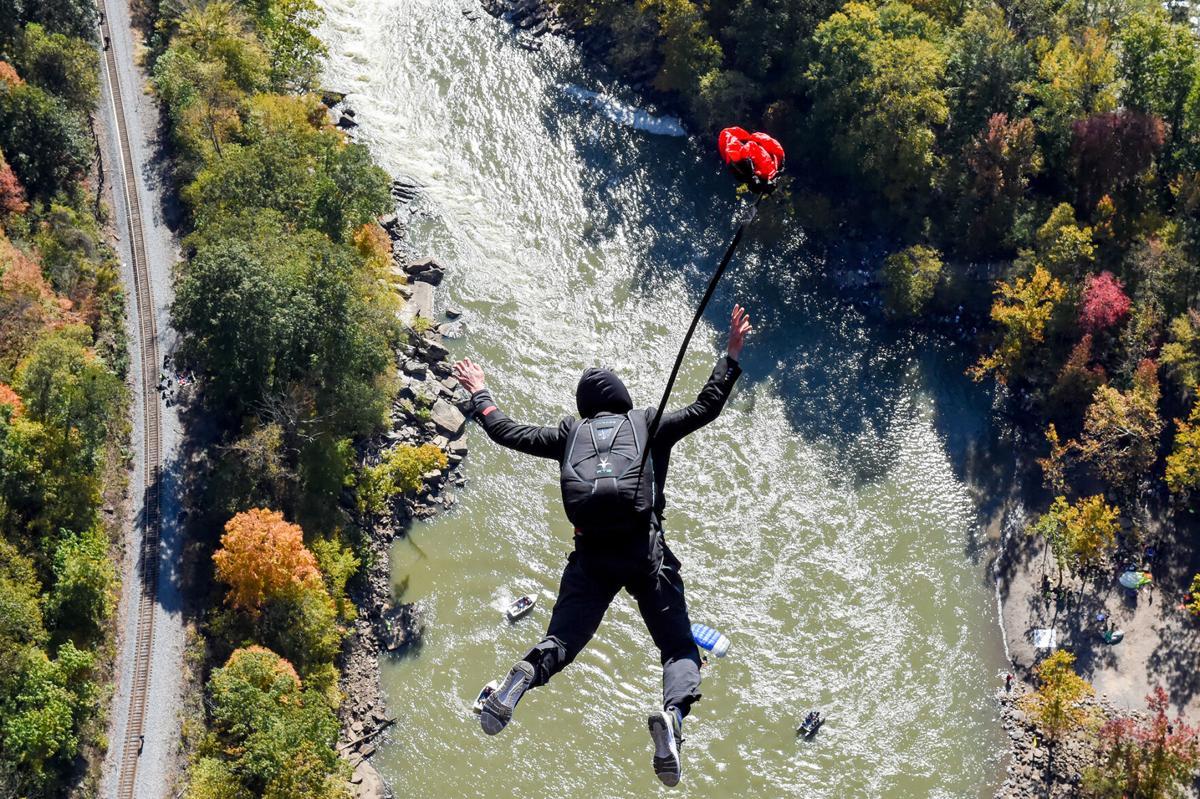 Bridge Day 2024 draws big crowds, jumpers to New River Gorge ...