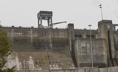 Bluestone Dam's 20-year safety makeover to last nine more years, cost ...