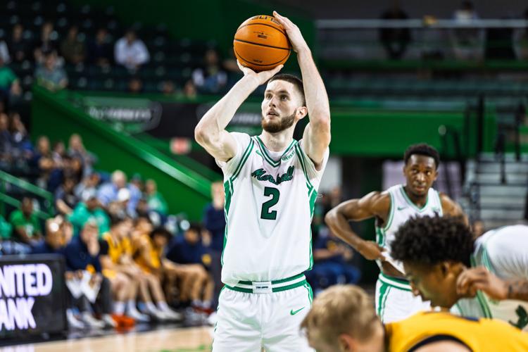 Marshall basketball shares the wealth entering holiday break | Marshall ...