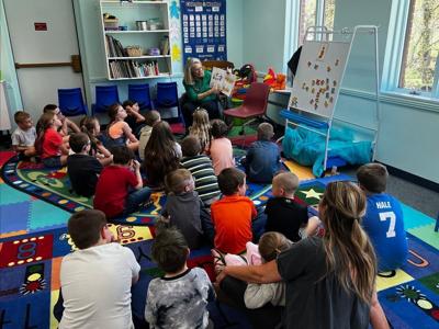 Rep. Miller donates Library of Congress books to Hamlin library | News ...