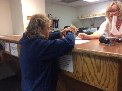 Mother of escaped South Central jail inmate faces escape charge | Cops ...