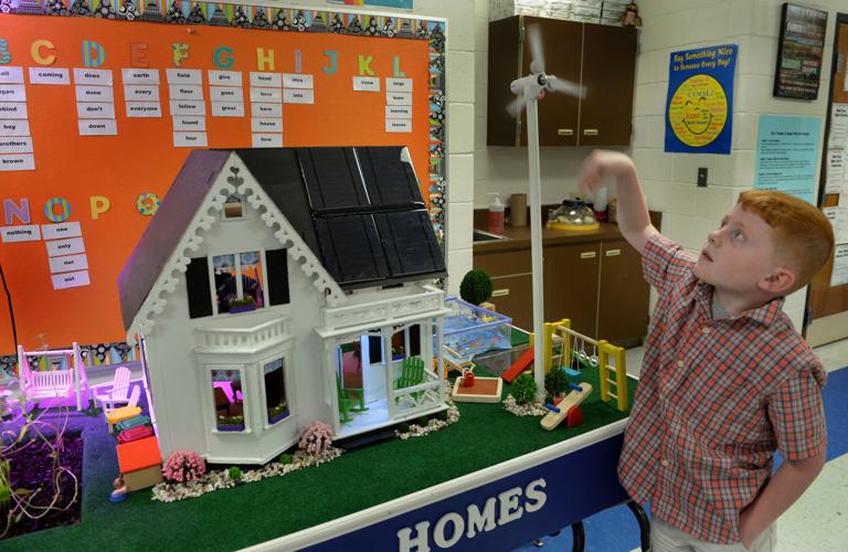 PHOTOS: Pinch Elementary students offer a look into the future ...