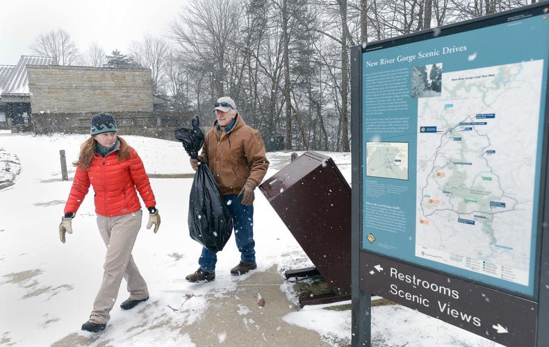 During shutdown, volunteers make sure Gorge garbage is gone | News ...