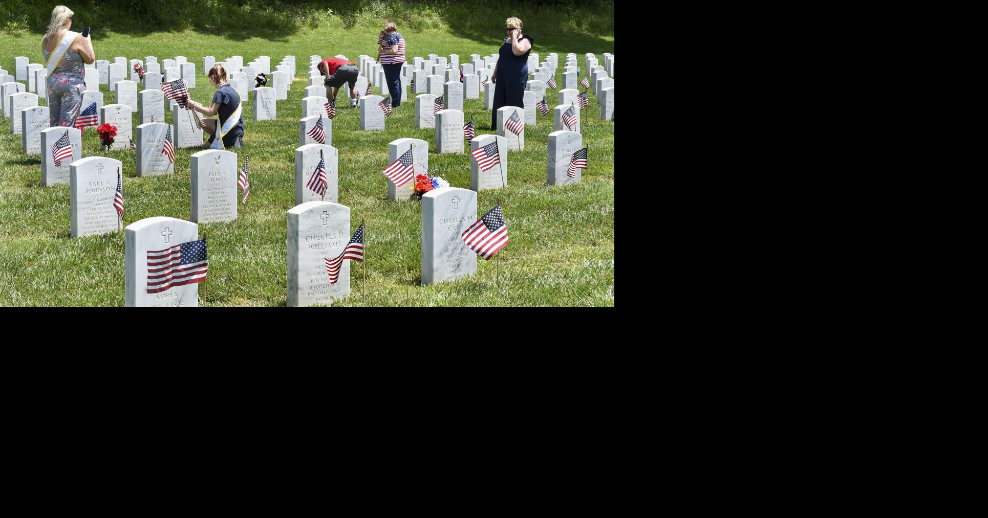 Memorial Day ceremony, Donel Kinnard Memorial Vets Cemetery | Galleries ...