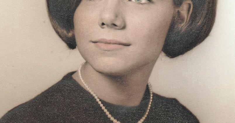 Lanna Rhodes Moore Canada | Barlow Bonsall Funeral Home and Crematorium ...