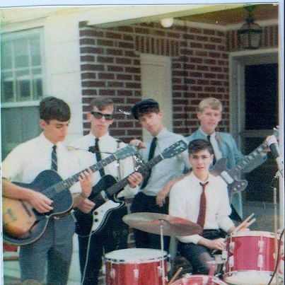 Songwriter’s ‘Smile’ is No. 1 country hit | Arts Entertainment ...