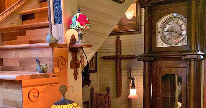 Grandfather clocks hold enduring appeal | Daily Mail Features ...