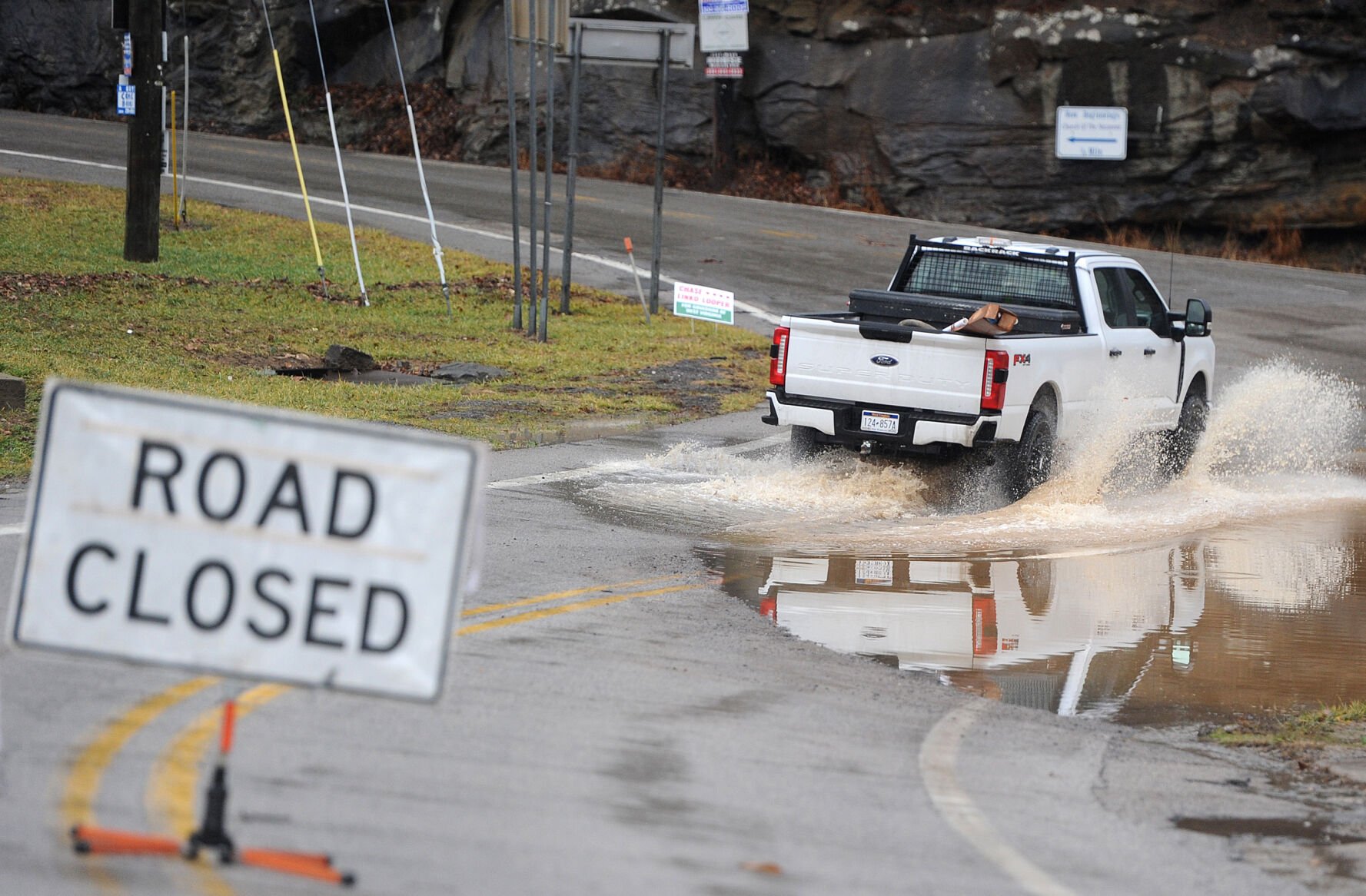 Charleston WV weather update, school closings, flooding | Kanawha ...