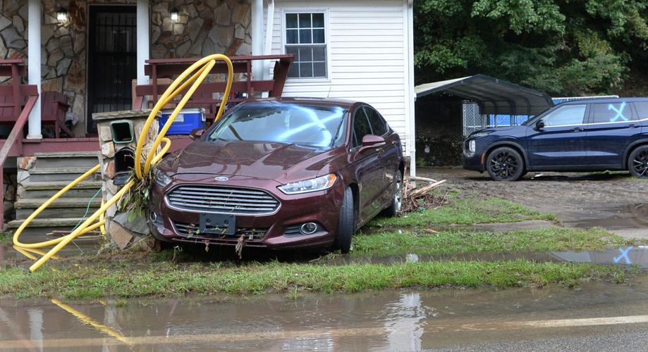 Winifrede residents begin cleanup following flash flooding | Kanawha ...
