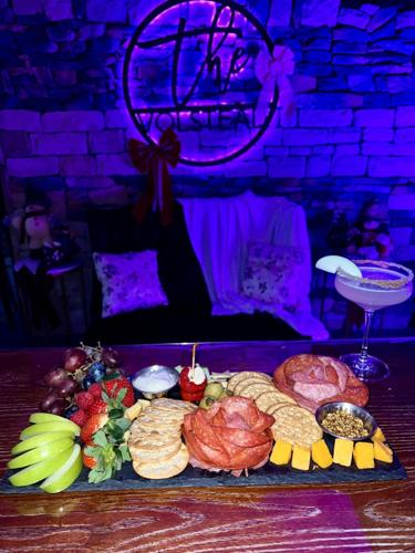 The Food Guy: As a new downtown lounge rises, The Loopy Leaf folds ...