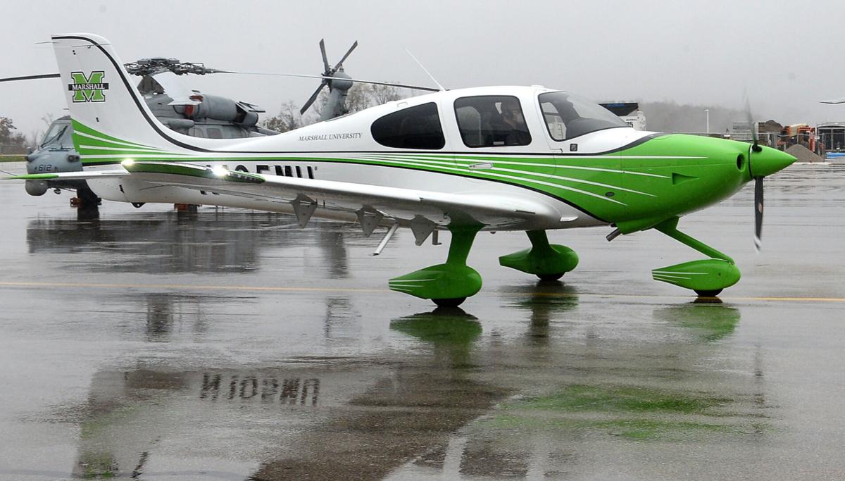 First plane lands at Yeager for Marshall University flight school ...