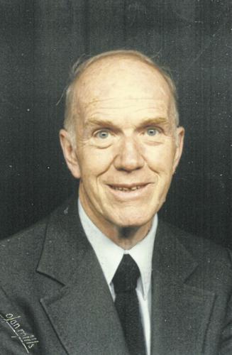 George L. Grubb | Barlow Bonsall Funeral Home and Crematorium ...