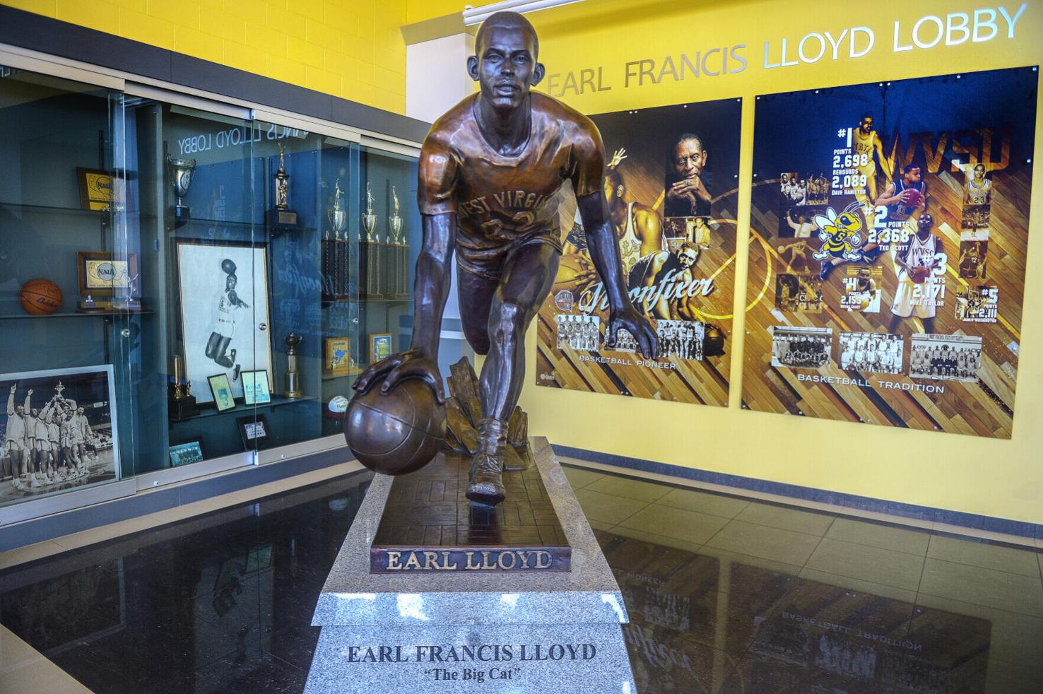 Earl Lloyd: West Virginia State, first Black NBA player | Sports ...