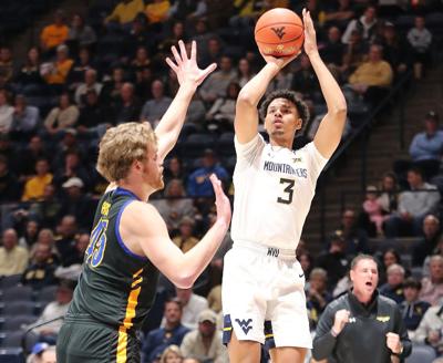 WVU basketball: Mitchell leads Mountaineers past Morehead State 76-58 ...