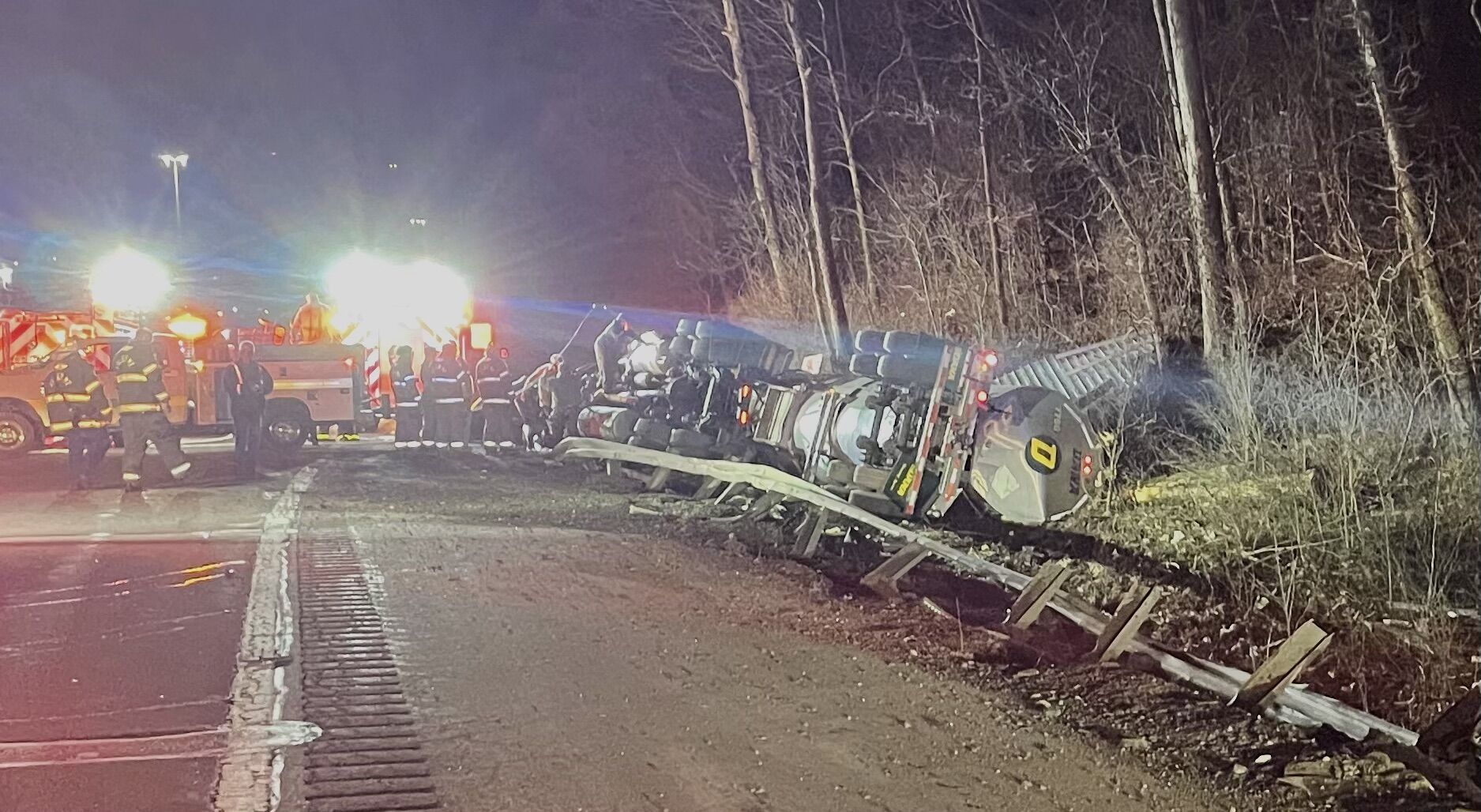 Fatal car, tractor-trailer crash on I64 near Cross Lanes, WV | Kanawha ...