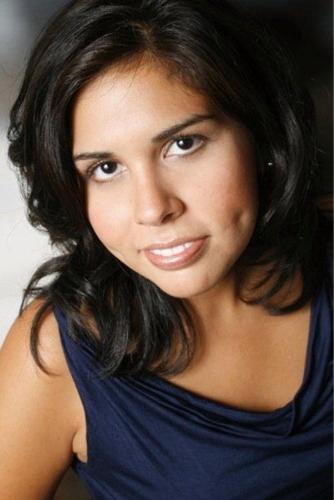 CoOPERAtive Fellow for opera singers won by Cross Lanes native Sara ...