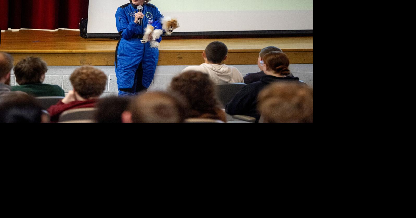 St. Albans WV’s Sharon Hagle talks about space trip at SAHS | Education ...