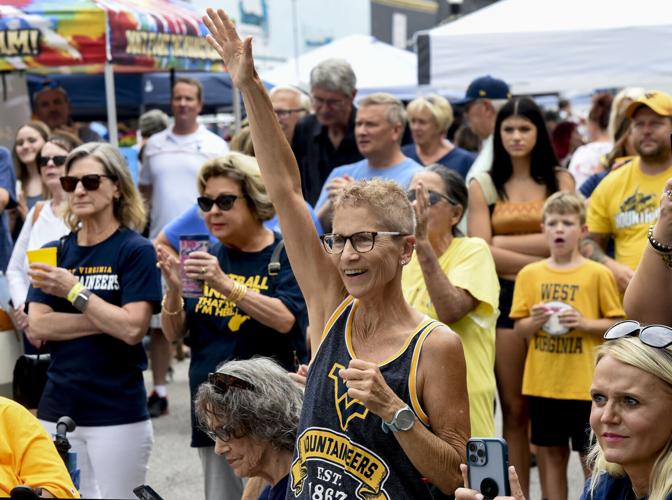 PHOTOS: WVU football fans take over St. Albans | Kanawha Valley ...