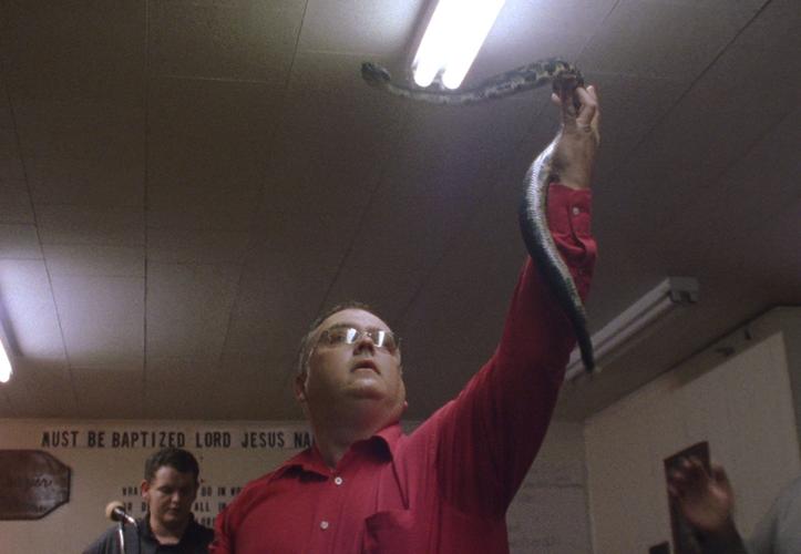 W.Va. snake handling church shies away from outsiders | News ...