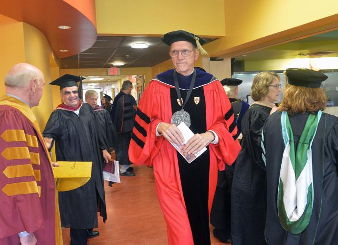 Longtime UC president Welch reflects at last commencement | Education ...
