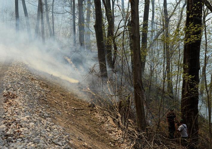 Forest fire contained in Eastern Kanawha County | News | wvgazettemail.com