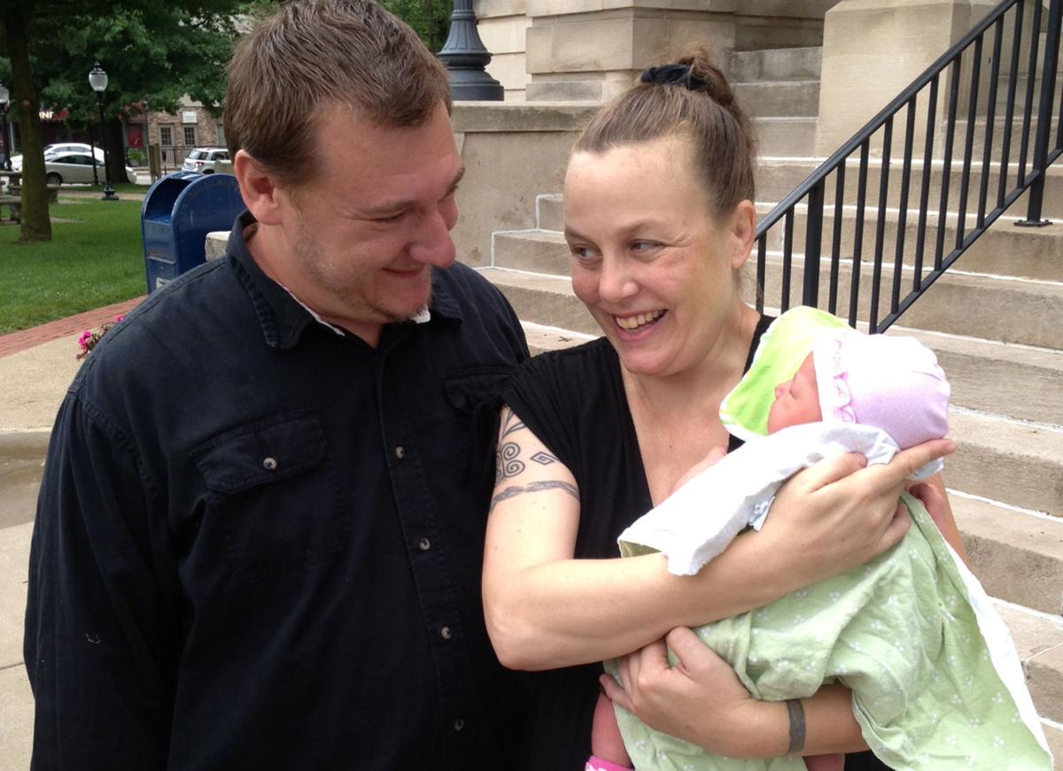 Peter and Stephanie Lizon head to court to try to get son back | Cops ...