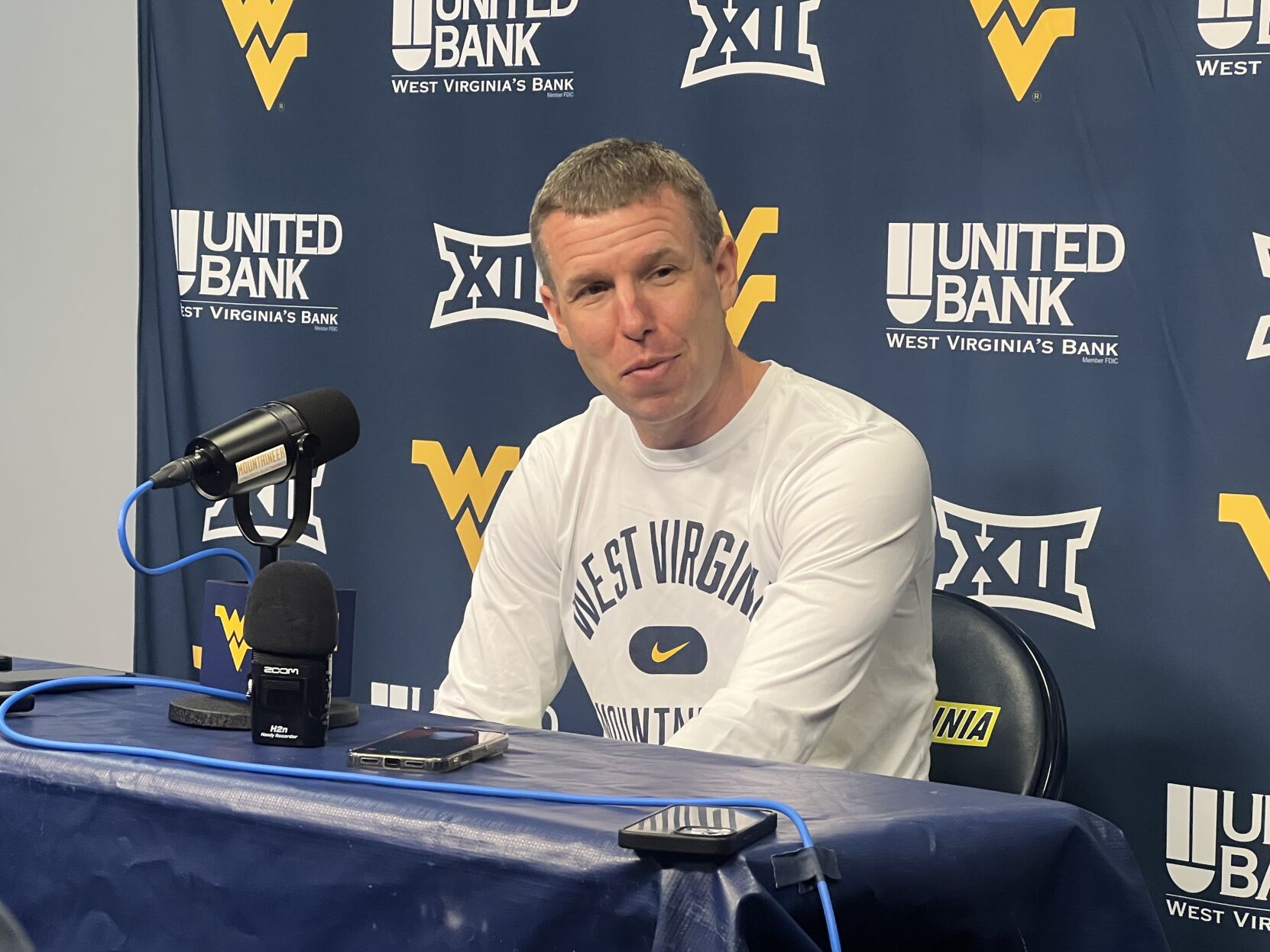 Ross Hodge becoming 'comfortable' after four months at WVU | WVU ...